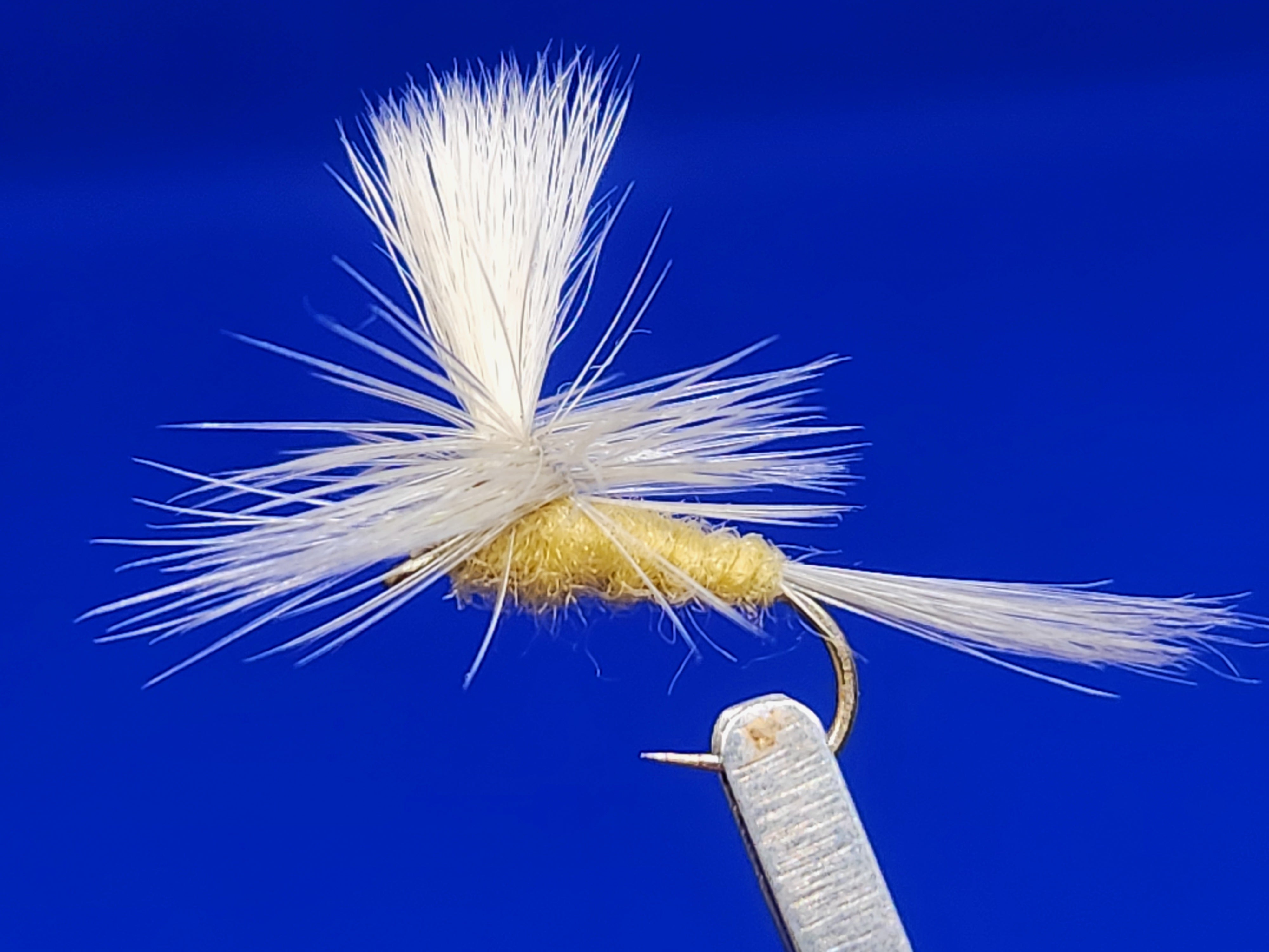 Sulfur Parachute Dry Fly – Baxter House River Outfitters